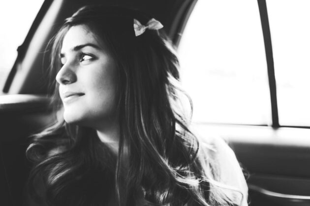 Momina Mustehsan Biography - Infostarr