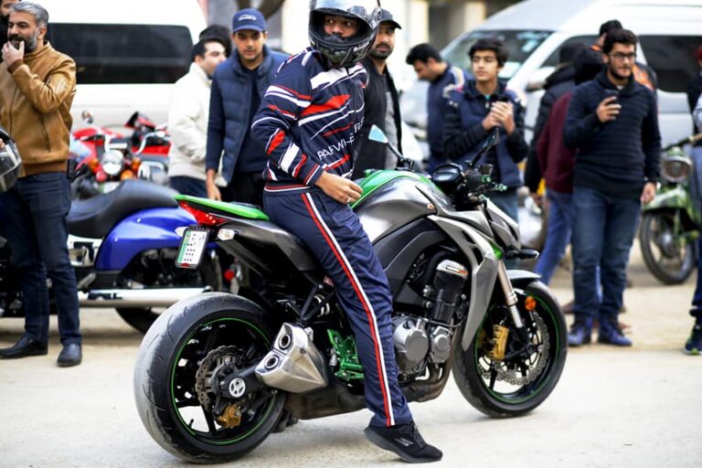 Suneel Sarfraz Munj Biography | Wiki | Pakwheels co-founder